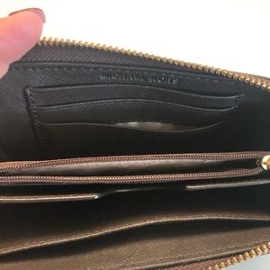 Michael Kors | Bags | Michael Kors Signature Mk Zip Wallet | Poshmark